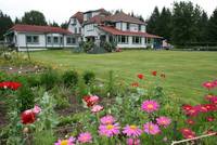 Gustavus Inn (Gustavus, AK) - Resort Reviews - ResortsandLodges.com